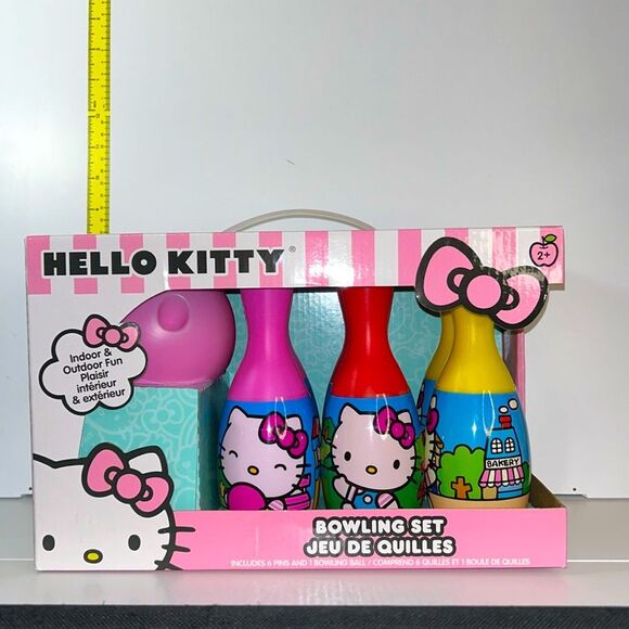 Hello Kitty | Toys | Nwt Hello Kitty Bowling Set 6 Pins And Ball ...